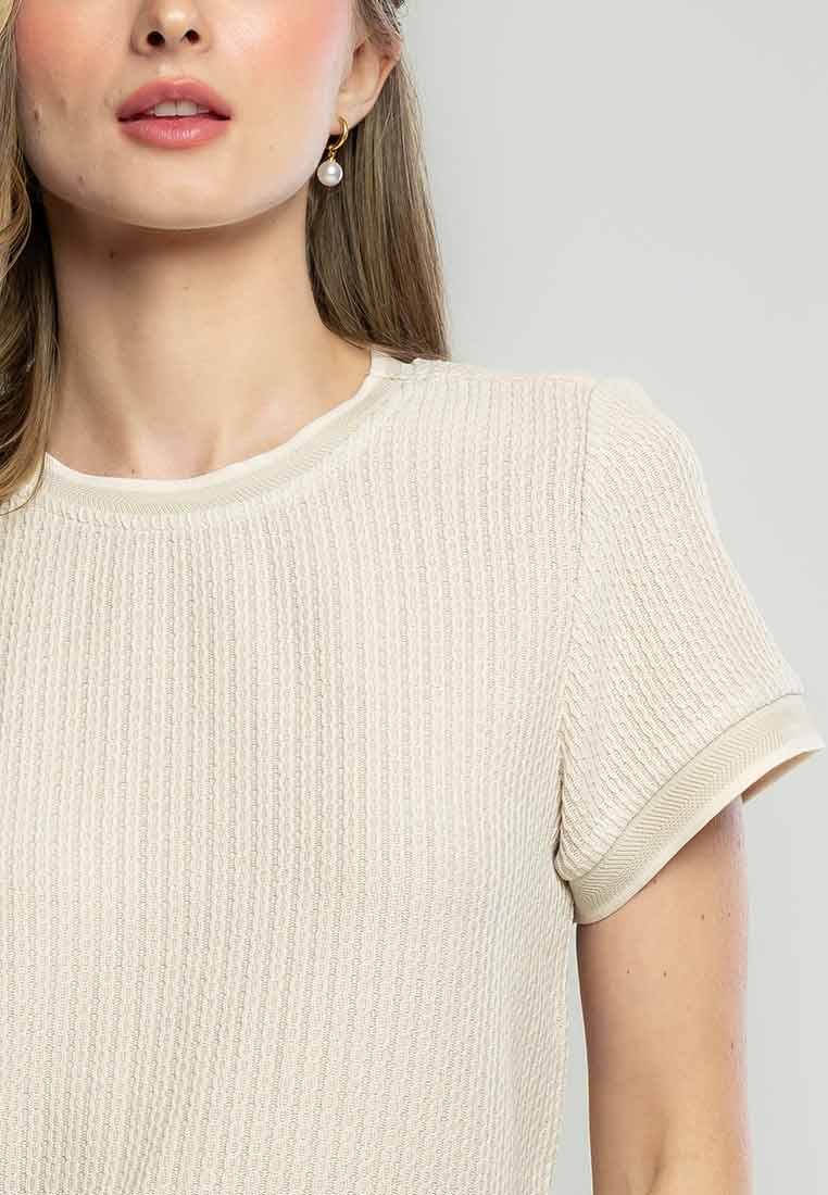 Arleth Textured Knit Top with Ribbing Detail – Paperdolls